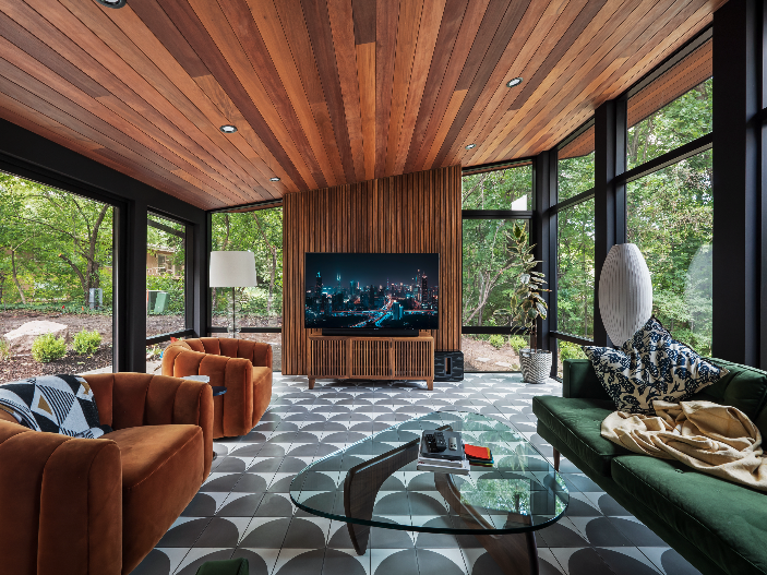 Devonshire MCM Sunroom – Ann Arbor Remodeling